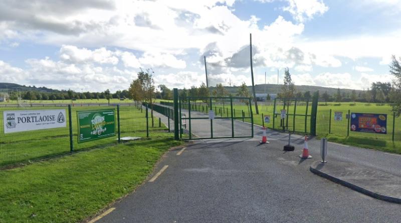 Long wait to cross the road safely to Portlaoise GAA grounds - Ireland Live
