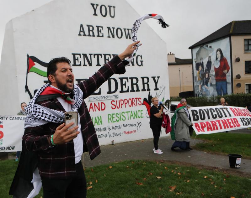 Free Derry Corner shows solidarity with Palestine - Ireland Live
