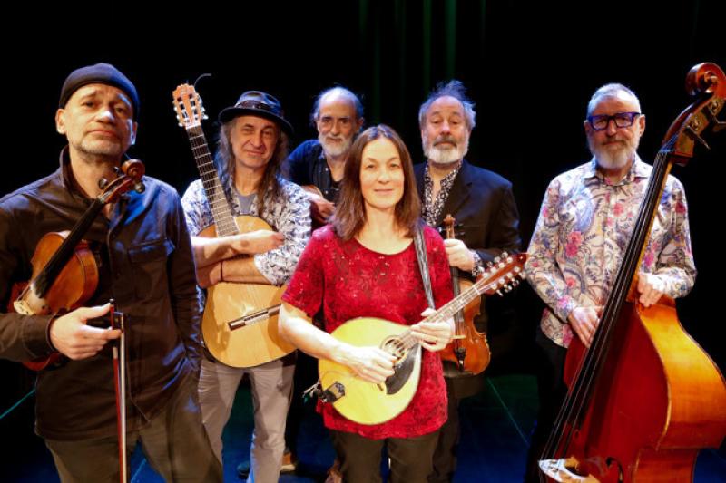 NoCrows folk orchestra group to perform at The Glens Centre - Ireland Live