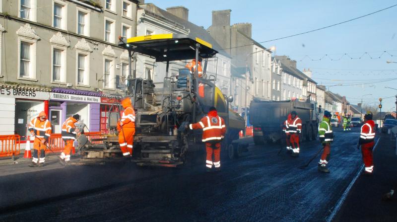 Roscrea's Main Street receives a major facelift - Ireland Live