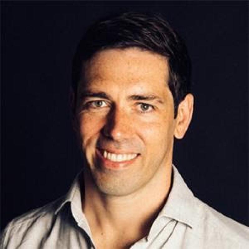 RTÉ sports presenter to visit Portlaoise library - Ireland Live