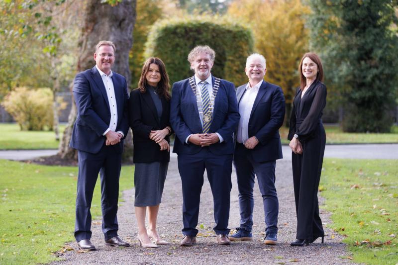 Ryanair boss praises Shannon Airport for punching 'well above its ...