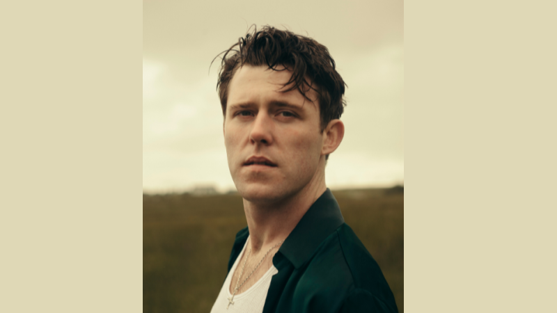 Singer and song-writer trades his A-list co-stars for the Limerick ...