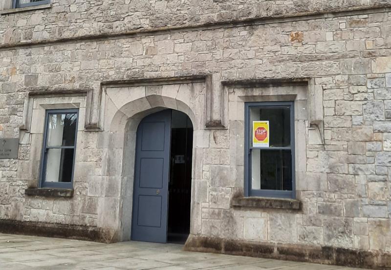 Uninsured Limerick motorist who 'sent email' avoids conviction ...