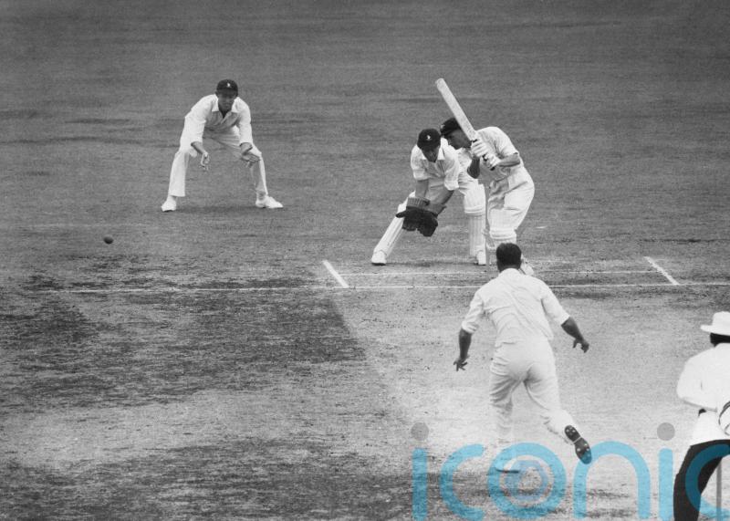 Former Australia Test captain Brian Booth dies aged 89 - Ireland Live